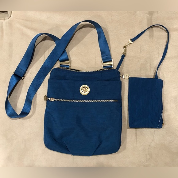 Baggallini | Bags | Bagallini Womens Crossbody Blue Bag With Coin Purse ...